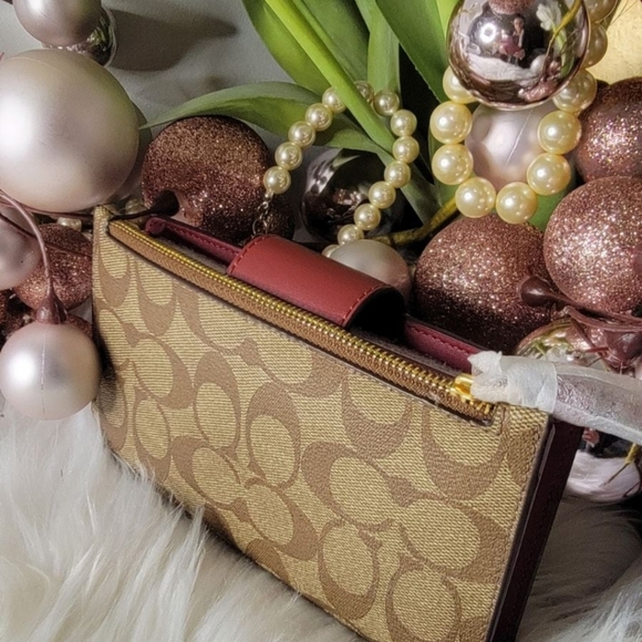 Coach | Bags | Coach Tech Phone Wallet New | Poshmark